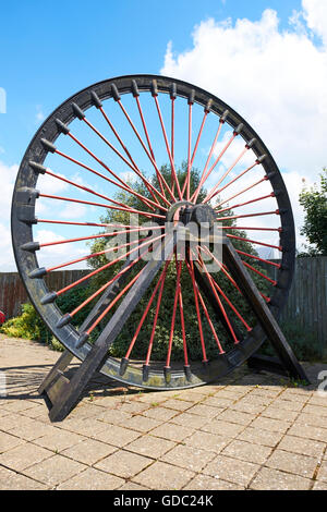 Colliery wheel, Miners Welfare Park, Bedworth, Warwickshire, England ...