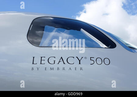 The Legacy 500 business jet by Embraer Stock Photo - Alamy