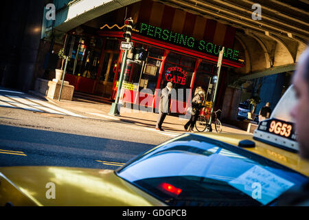 Pershing Square, Breakfast Cafe Stock Photo - Alamy