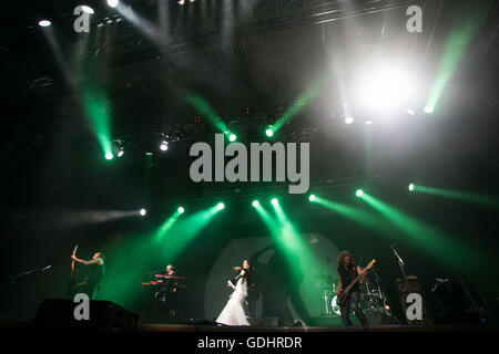 Finnish singer Tarja (left) and guitarist Kevin Chown perform at the ...