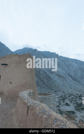 Old mud castle in Ras Al Khaimah, UAE Stock Photo - Alamy