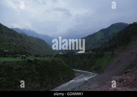 Lahore, Pakistan. 11th July, 2016. An eye catching view of the natural ...
