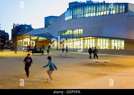 Jaume Fuster Library. In Lesseps square, barcelona, spain Stock Photo ...