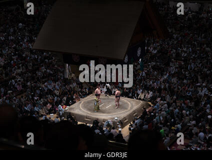 Overview image of the interior of the ryogoku kokugikan sumo arena ...