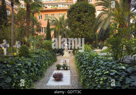 Cemetery Campo Santo Teutonico in Rome (Vatican), Italy Stock Photo - Alamy