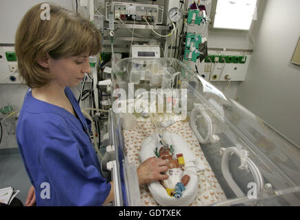 newborn Baby in a incubator, preemie, black and white, Germany Stock ...