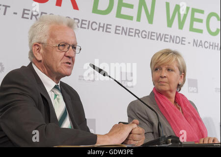 Red-Green States Conference, press conference Stock Photo - Alamy