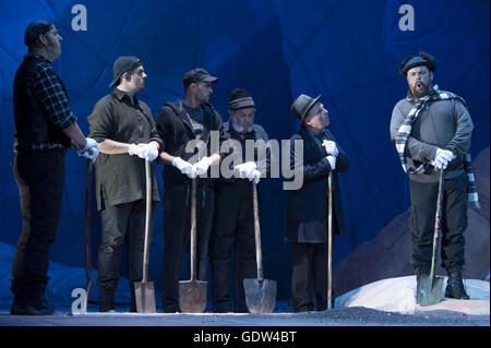 A MIDSUMMER NIGHT'S DREAM, from left: Jean Inness and husband Victor ...