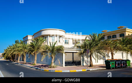 Traditional Arab palm house, Dubai Stock Photo - Alamy