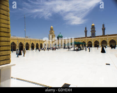 Kufa Mosque It is one of the oldest mosques in the Islamic Iraq, for ...