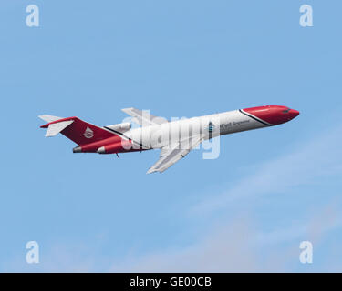 Boeing 727-2 G-OSRA (the last 727 ever built) in its new role as an oil ...