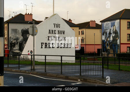 "You are now entering free Derry" mural in the Bogside, Derry, Northern ...