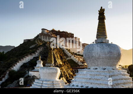 geography / travel, Tibet, Lhasa, buildings, palace of the Dalai Lama ...