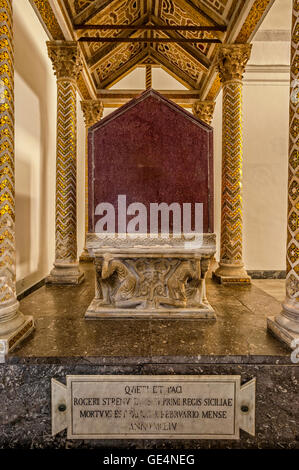 Italy Sicily Palerno Cathedral -Tomb of Frederick II of Swabia Stock ...