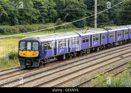 Northern Class 319 electric multiple unit no. 319384 at Liverpool Lime ...