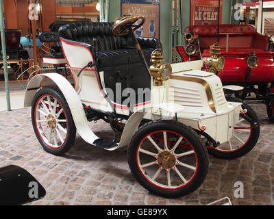 The 1901 Peugeot Type 36 Voiturette is an early French automobile with ...