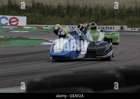 Tim Reeves and Gregory Cluze riding in the qualifying rounds of the ...
