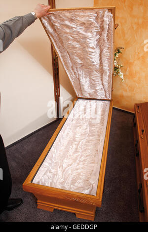 Open coffin showing interior Stock Photo - Alamy