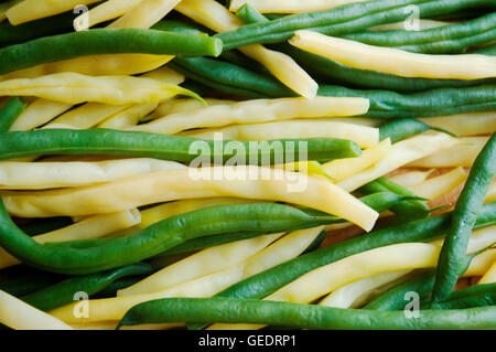 Cooked string beans Stock Photo - Alamy