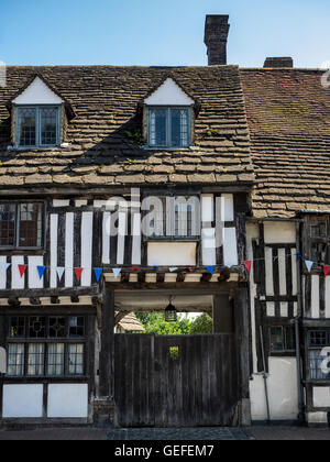 East Grinstead (Sussex, England): Tudor Houses, timber framed Stock ...