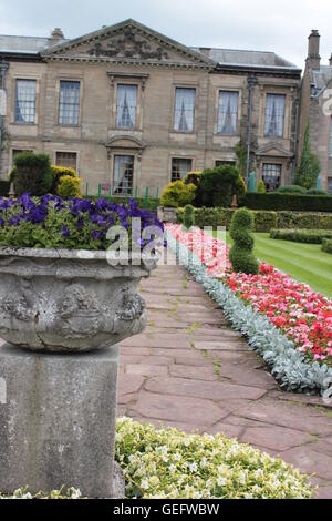Formal gardens at Coombe Abbey Stock Photo - Alamy