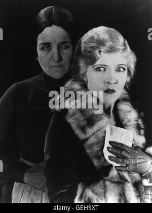 LAURA LA PLANTE MARTHA MATTOX FLORA FINCH GERTRUDE ASTOR and CREIGHTON ...
