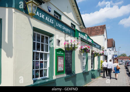 The Railway Arms Pub, Frimley High Street, Frimley, Surrey, England ...