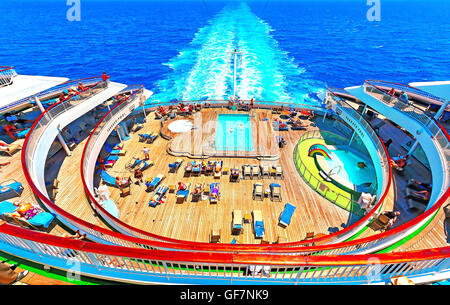 P&O cruise ship Aurora aft terrace pool in the Mediterranean sea Stock ...