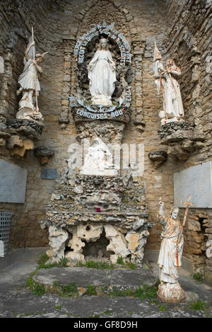 Memorial to fallen soldiers at Saint Gervais, Vendee, France Stock ...