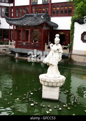 Bridge of Nine Turnings in the Old City, Shanghai, China Stock Photo ...