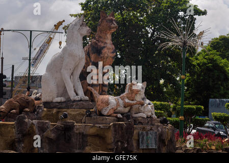 cat statue in Kuching, Sarawak Stock Photo - Alamy