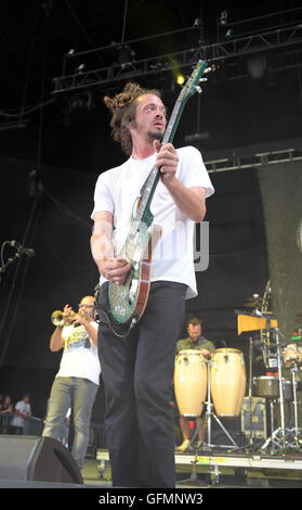 Portsmouth, VIRGINIA, USA. 29th July, 2016. SOJA members JACOB HEMPHILL ...