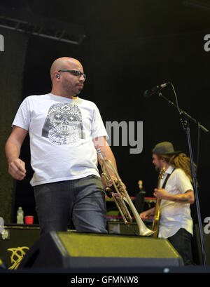 Portsmouth, VIRGINIA, USA. 29th July, 2016. SOJA members JACOB HEMPHILL ...