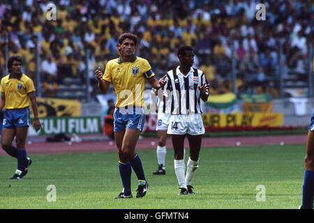 Turin, Italy. 16th June, 1990. Brazil team group (BRA) Football/Soccer ...