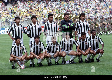 Luis Gabelo Conejo (CRC), JUNE 16, 1990 - Football / Soccer : 1990 FIFA ...