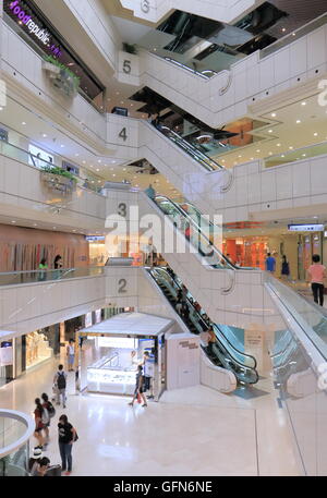 Wisma Atria Shopping Mall, Shopping mall, Singapore Stock Photo - Alamy