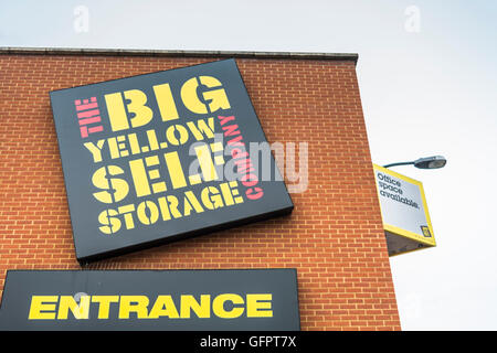 The Big Yellow Self Storage building and offices at Kennington Road ...