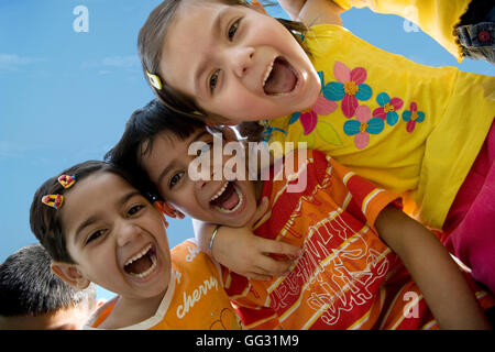 1 indian kids girl shouting Stock Photo - Alamy