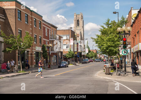 Promenade Masson and Saint-Esprit de Rosemont church in Montreal Stock ...