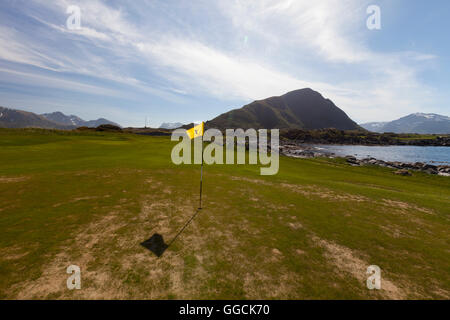 Lofoten Links Golf Course, Gimsoy, Lofoten Islands, Norway. The worlds ...