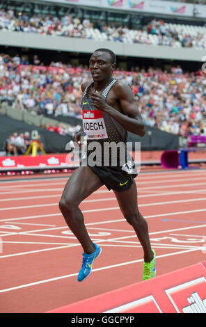 LONDON, ENGLAND - JULY 22: Isiah Koech competing in the men's 5000m Day ...