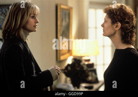 Susan Sarandon And Julia Roberts In Stepmom 1998 Directed By Chris