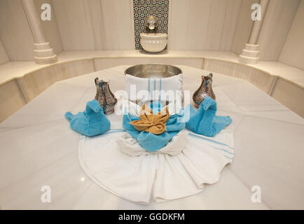 Interior of luxury turkish bath hamam. Traditional Turkish bathroom ...