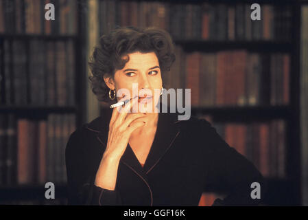 8 FRAUEN / 8 Femmes F 2002 / Francois Ozon v.l.n.r.: Luise (EMMANUELLE ...