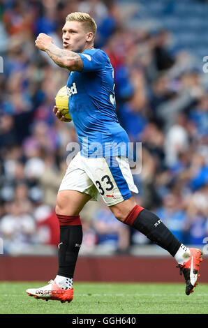 Rangers Martyn Waghorn celebrates after scoring his sides second goal ...