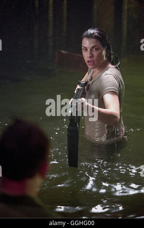 GHOST SHIP / Ghost Ship USA 2002 / Steve Beck Dodge (RON ELDARD), Epps ...