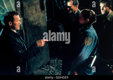 THE BONE COLLECTOR (1999) MICHAEL ROOKER BOCO 001 Stock Photo - Alamy