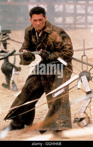 Kurt Russell Film Soldier (1998) Characters: Todd Director: Paul W.S ...
