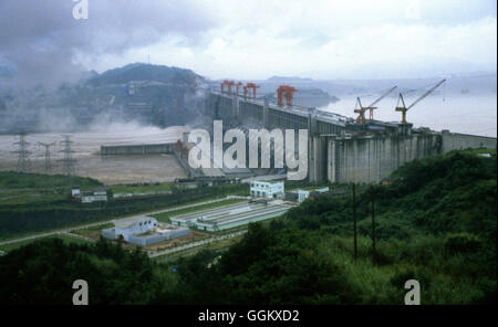 the Three Gorges Dam at Yangtze River in China Stock Photo - Alamy