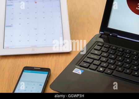Laptop, mobile phone and digital tablet pc Stock Photo - Alamy
